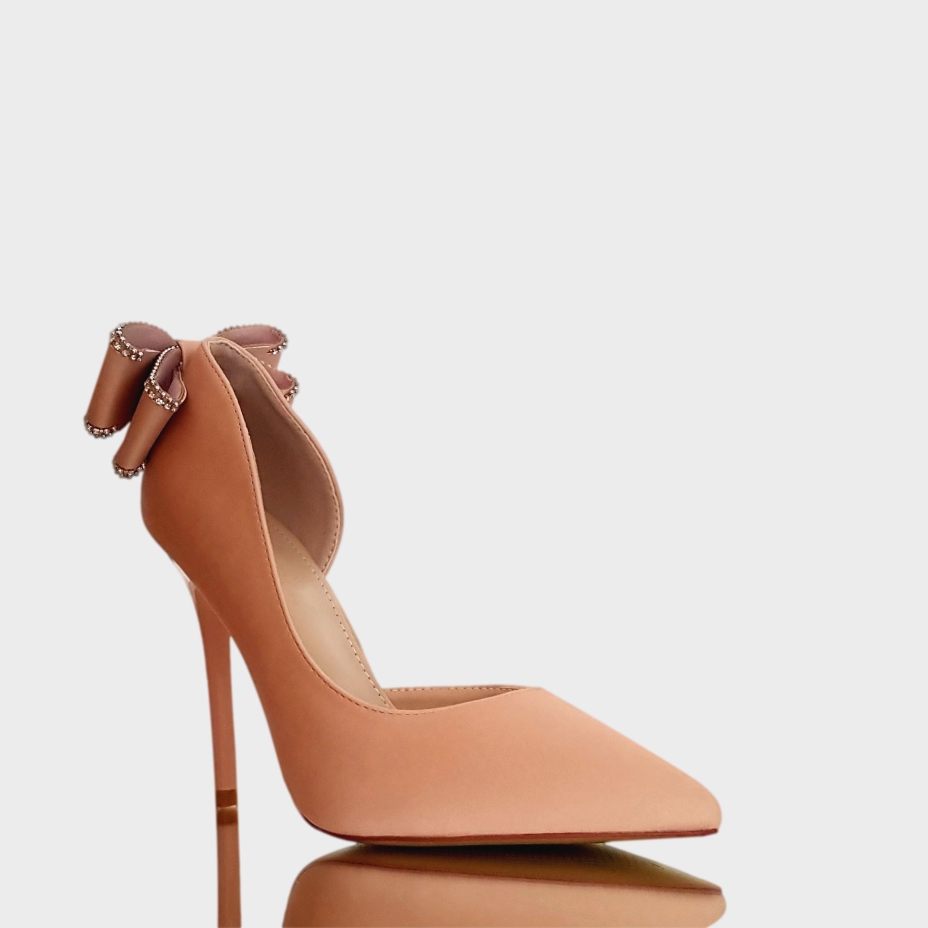 La chica de los stilettos | Stilettos